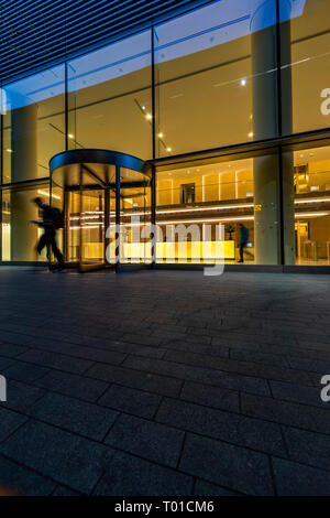 Revolving entrance doors at 20 Fenchurch Street, Walkie Talkie building ...