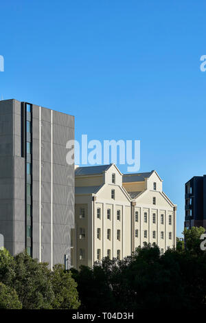 Mungo Scott building facade. Summer Hill Flour Mill, Summer Hill ...
