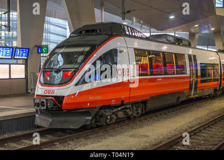 ÖBB Talent railcar approaching platform at Vienna Central station ...