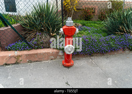 Fire hydrant with sign in Germany Stock Photo - Alamy