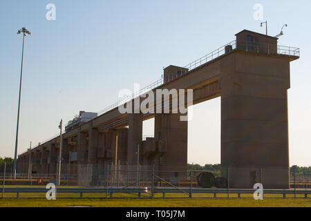Newburgh Lock & Dam, Indiana Stock Photo - Alamy