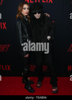 Seraina Schoenenberger Mars and boyfriend/musician Mick Mars arrive at ...