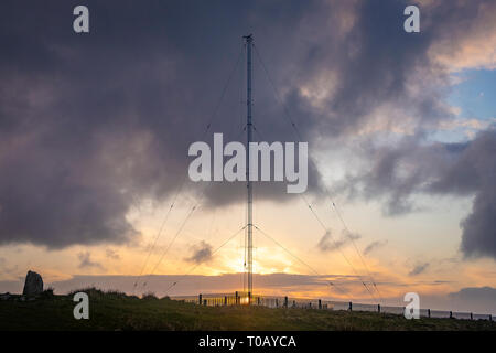 sunset on Geokaun Mountain on Valentia Island Stock Photo - Alamy