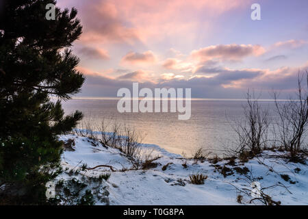 Pucka Bay (Hel Peninsula, Poland) in winter time Stock Photo - Alamy