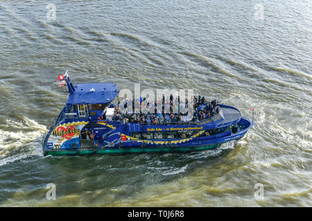 HADAG ferry, scheduled services, Hamburg, Germany, HADAG-Faehre ...