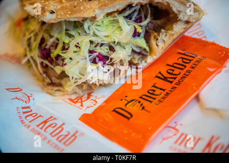 Detail of a Donner kebab meat being served in a Kebab shop Stock Photo ...