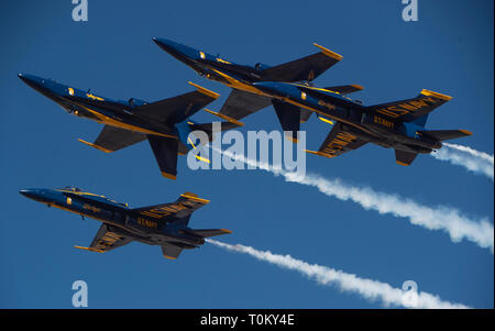 The Blue Angels perform the Double Farvel maneuver. (20077162328 Stock ...