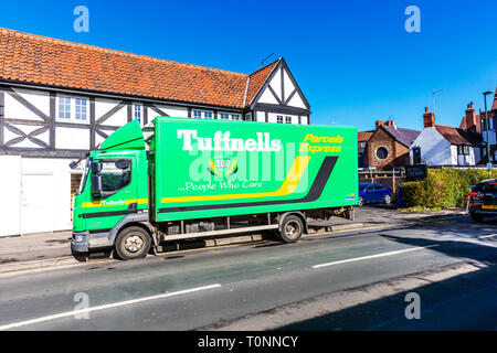 Tuffnells parcel delivery van, Tuffnells delivery lorry, Tuffnells ...