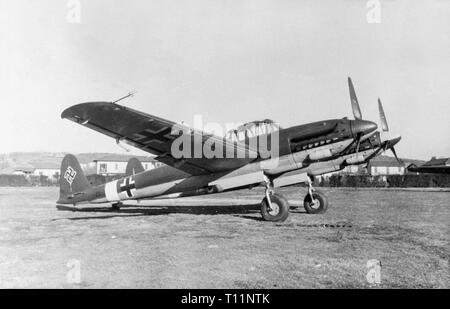The Savoia-Marchetti SM.92 was an Italian heavy fighter/bomber of World ...