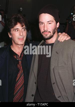 Actors Al Pacino and Keanu Reeves in the movie The Devil's Advocate ...