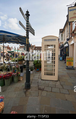 Cream Telephone box of Hull Telephone Company Now KC communications ...