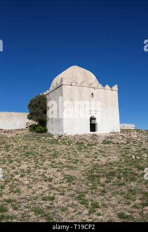 Moroccan architecture, the facade of a white building in Morocco ...