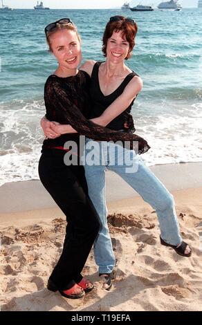 Ally Sheedy & Radha Mitchell Film: High Art (1998) Characters: Lucy ...