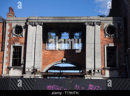 WW2 Air Raids Hull WW2 Bomb damage in Hull city centre after an air ...