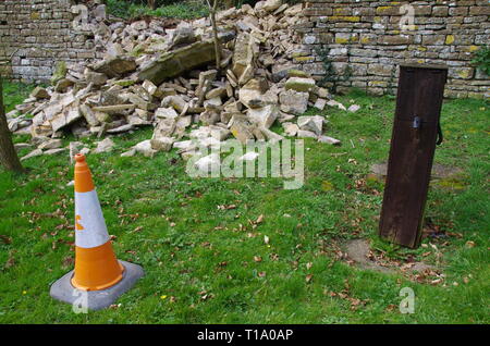 Little Compton. The Donnington Way. Warwickshire. Cotswolds. England ...