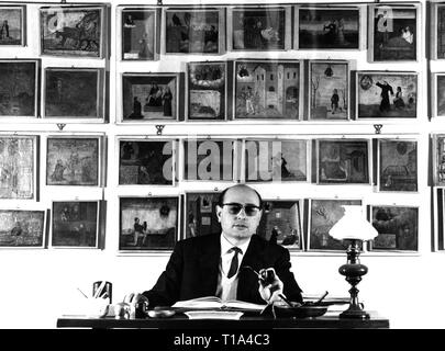 religion, votive pictures, Ermanno Mori with pieces of his collection ...