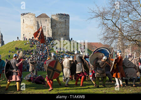 Battle fight between Vikings and Anglo Saxons at the Viking Festival ...