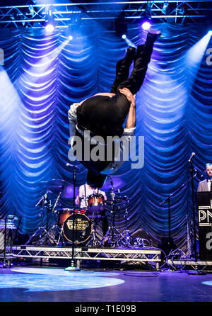 Scott Bradlee's Postmodern Jukebox perform at the O2 Academy in ...