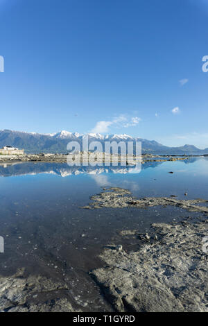 Blue Mountains rockpool Stock Photo - Alamy