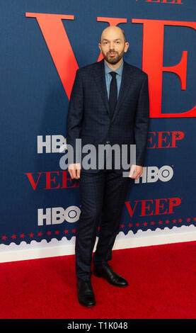 Paul Scheer attends the premiere of the final season of HBO's "Veep" at ...