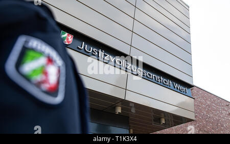 Werl, Germany. 27th Mar, 2019. The lettering: "Prison Werl" on the ...