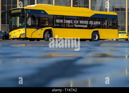Berlin, Germany, E-Bus BVG Solaris Urbino 12 electric cars in 1686 ...