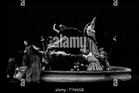 vintage creepy screenshot from a 1900's horror movie Stock Photo - Alamy