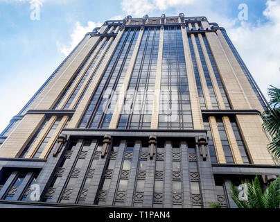 The Art Deco style Parkview Square building sits juxtaposed against ...