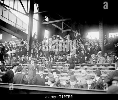Boston Red Sox Rooters 1915 Stock Photo - Alamy