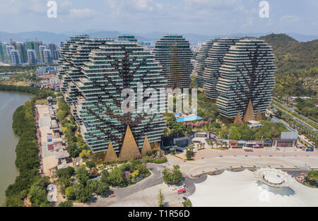 Sanya, Sanya, China. 28th Mar, 2019. Sanya, CHINA-The Beauty Crown ...