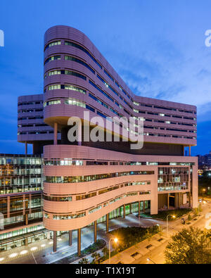 Rush University Medical Center Stock Photo - Alamy