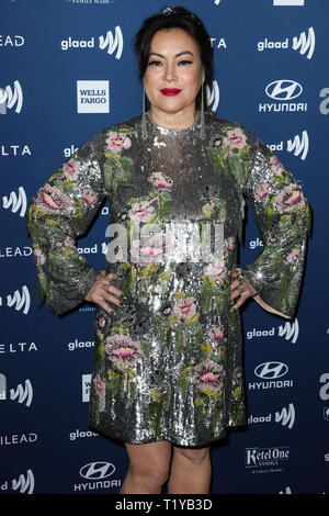 Jennifer Tilly arrives at the 30th Annual GLAAD Media Awards held at ...