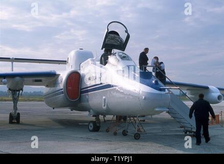 The Russian Myasishchev M-55 high-altitude reconnaissance aircraft ...