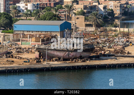 Suez, Egypt - November 5, 2017: Tug Ezzat Adel vessel passing the New ...