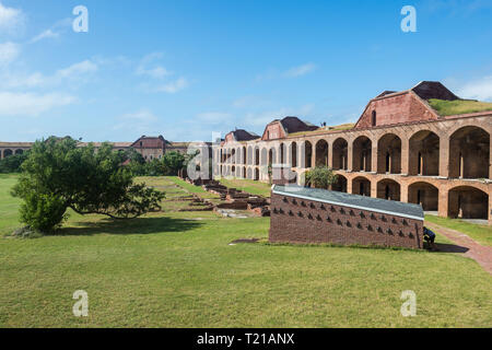 Overlook over Fort Jefferson, Dry Tortugas National Park, Florida Keys ...