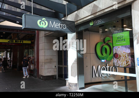 Woolworths Metro, Pitt Street Mall, Sydney, Australia Stock Photo - Alamy