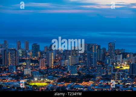 Honolulu skyline at blue hour Stock Photo - Alamy