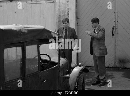 All Creatures Great and Small (1975) Anthony Hopkins, Simon Ward and ...
