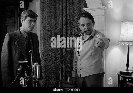 All Creatures Great and Small (1975) Anthony Hopkins, Simon Ward and ...