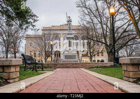 downtown bentonville city square arkansas Stock Photo - Alamy