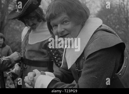 The Best of Benny Hill (1974) Benny Hill, Jackie Wright, Louise English ...