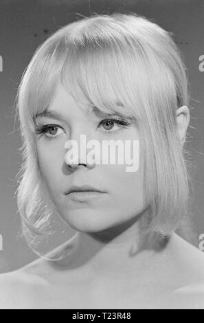 The Breaking of Bumbo (1970) Natasha Pyne, Jeremy Child, Date: 1970 ...