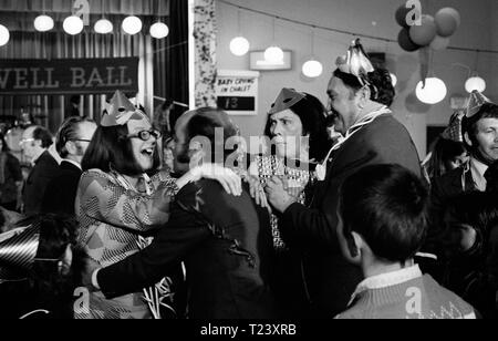 Holiday on the Buses (1973) Queenie Watts, Arthur Mullard, Anna Karen ...
