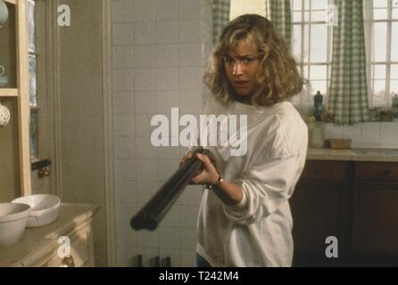 Link (1986) Elisabeth Shue, Date: 1986 Stock Photo - Alamy