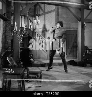 George Baker, Sylvia Syms & Peter Arne Film: The Moonraker (UK 1958 ...