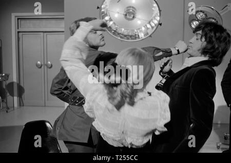 Percy (1970) Hywel Bennett, Patrick Mower, Date: 1970 Stock Photo - Alamy