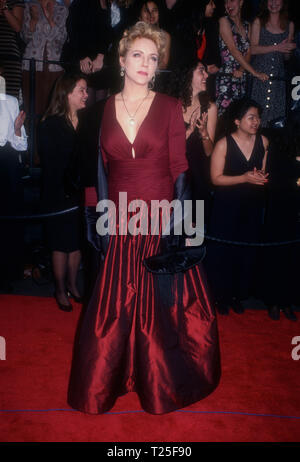 CULVER CITY, CA - MARCH 8: (L-R) Actresses Sherry Stringfield, Amy ...