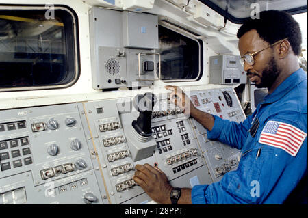 Challenger flight crew, Ronald McNair, Gregory Jarvis and Christa ...