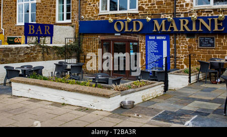 Hunstanton, England. 23 March 2019. Kay’s Donuts & Coffee kiosk on the ...