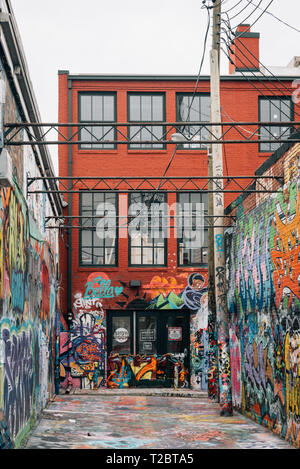 Graffiti Alley in Baltimore, Maryland USA Stock Photo - Alamy